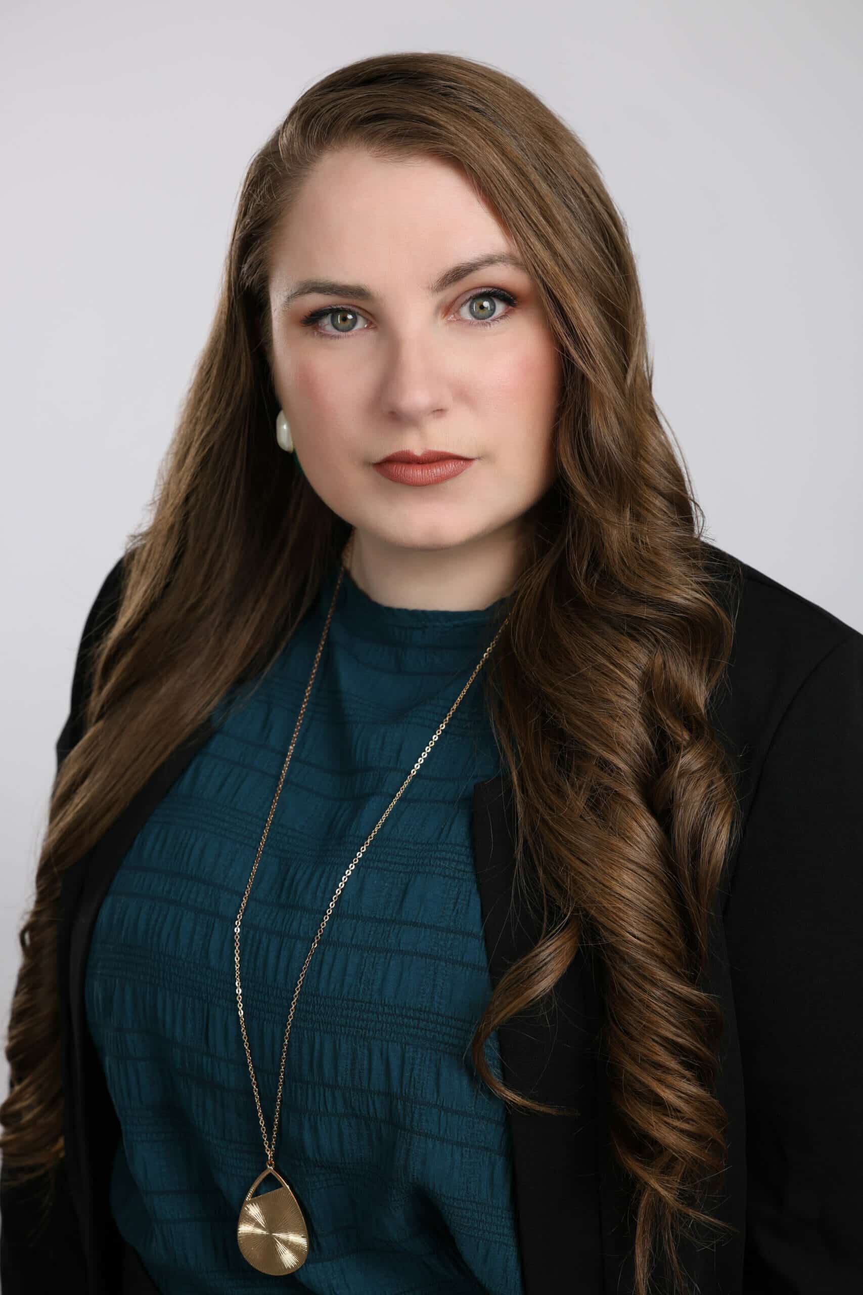 About Us | Krasno Krasno & Onwudinjo